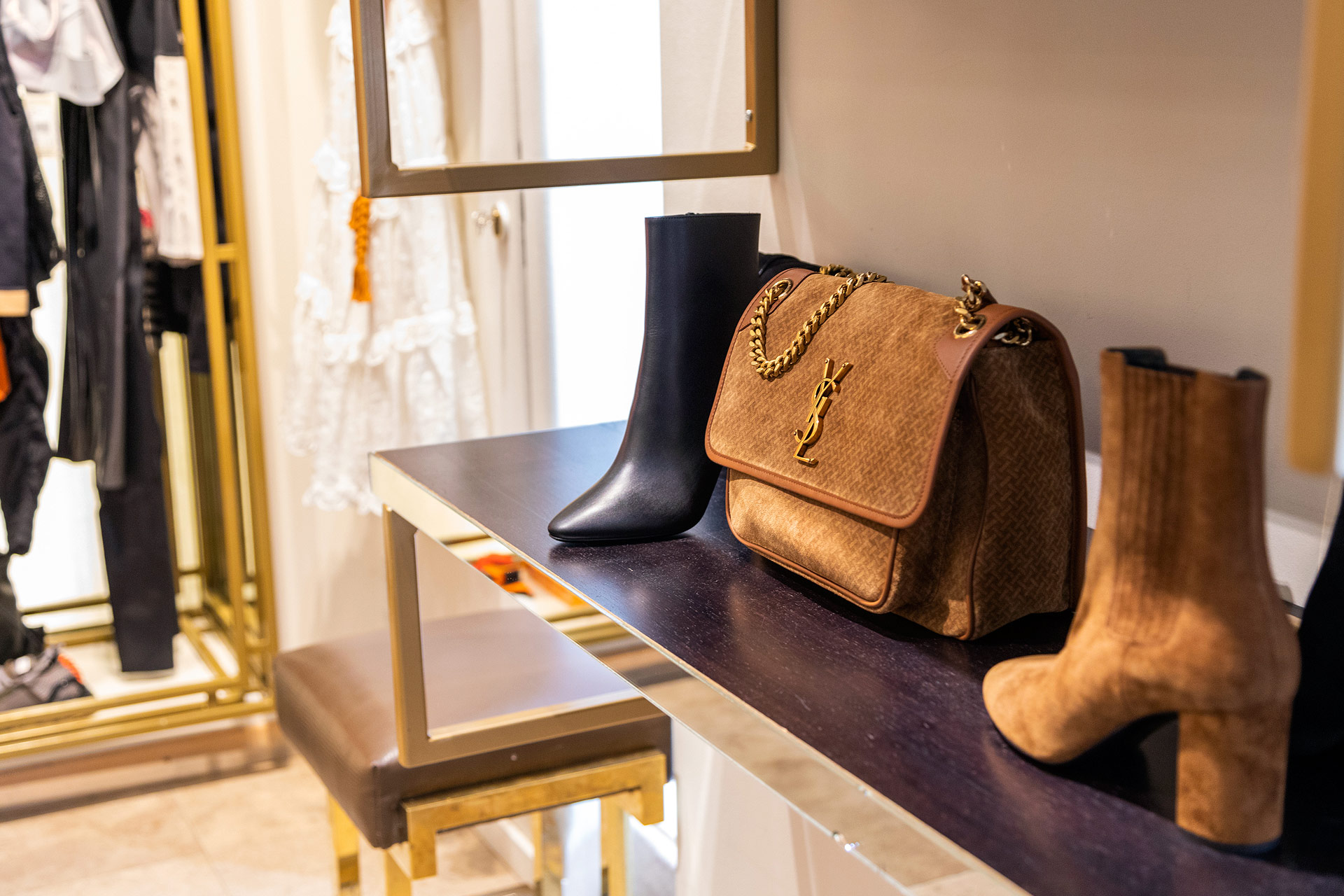 Fashion & Clothing - Megève Tourism