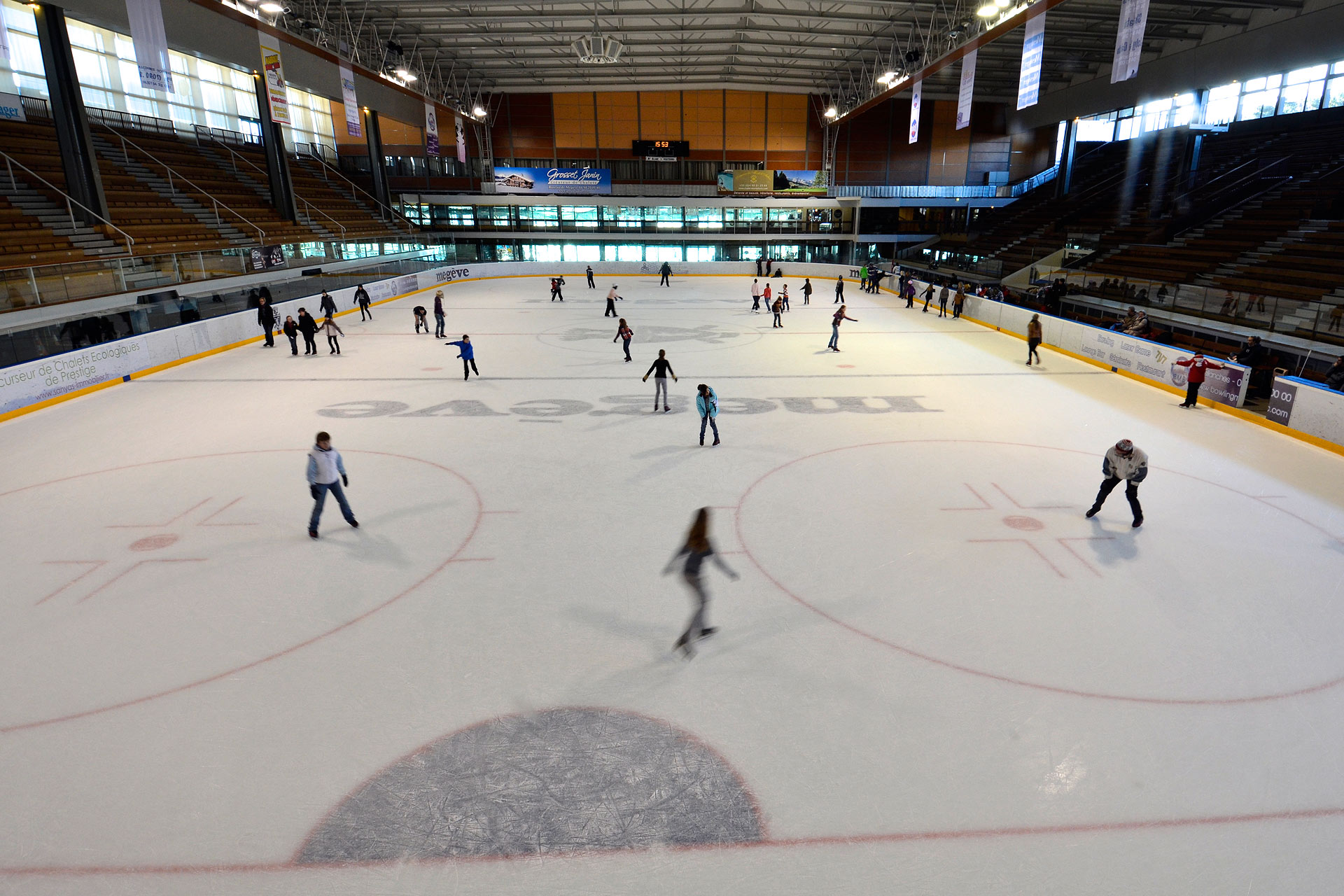 Patinoire Olympique Q18745382 Wikidata